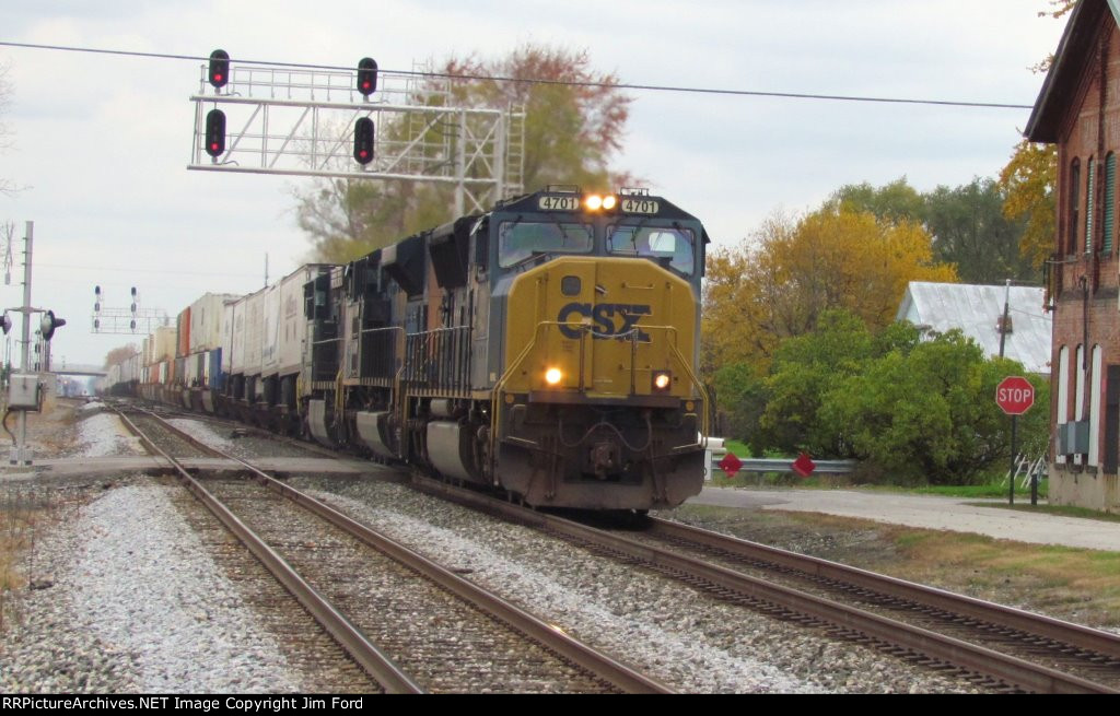 CSXT 4701